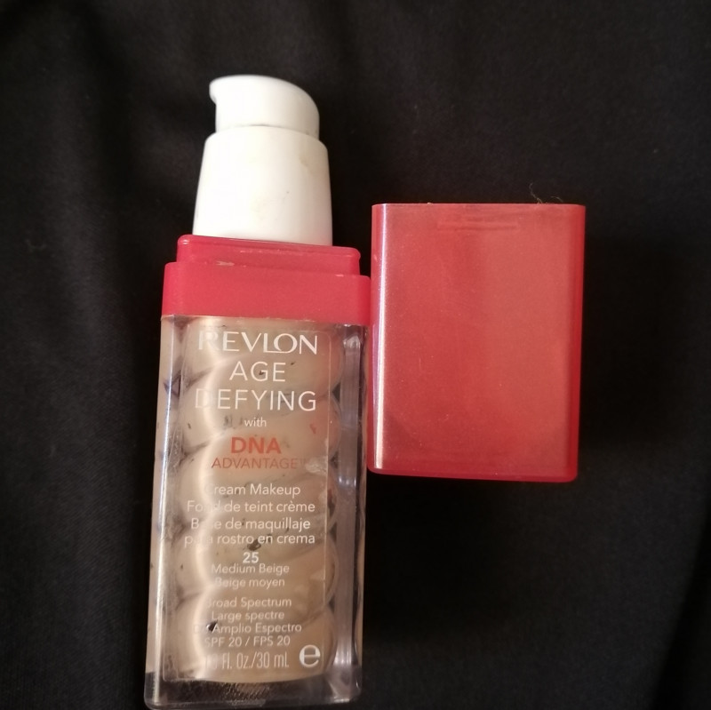 - Revlon Age Defying with DNA Advantage Cream Makeup Review - Beauty ...