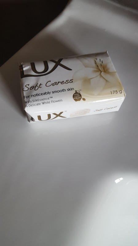 Lux Soft Caress Beauty Soap Review Beauty Bulletin Bath Soaps