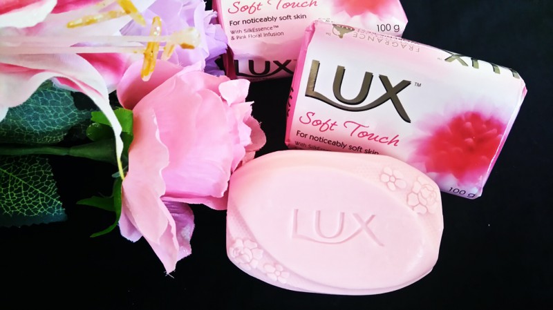Lux™ Soft Touch Beauty Bar Review Beauty Bulletin Bath Soaps